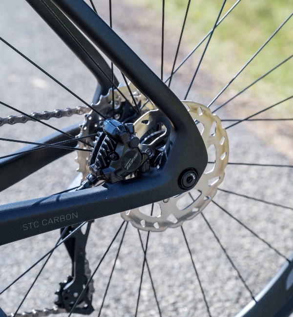 Shimano 105 Di2 Groupset Review - Elevate Your Ride | Tredz Bikes