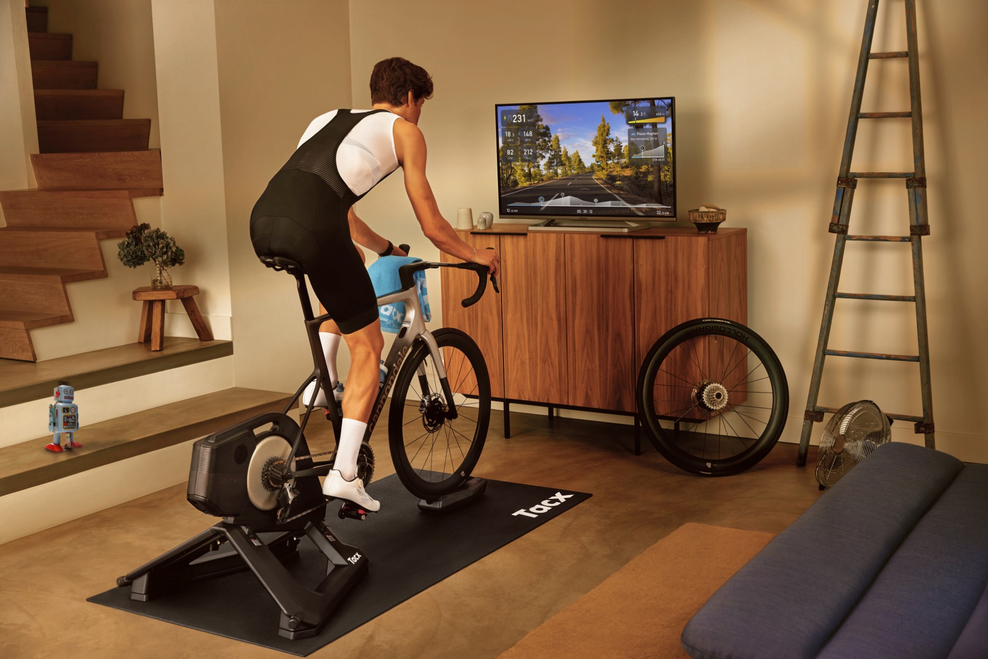 Garmin Tacx Neo 3M Smart Trainer | Tredz Bikes